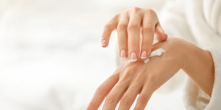 Sausas un sasprēgājušas rokas. Ko darīt? - maniveselibasdati.lv